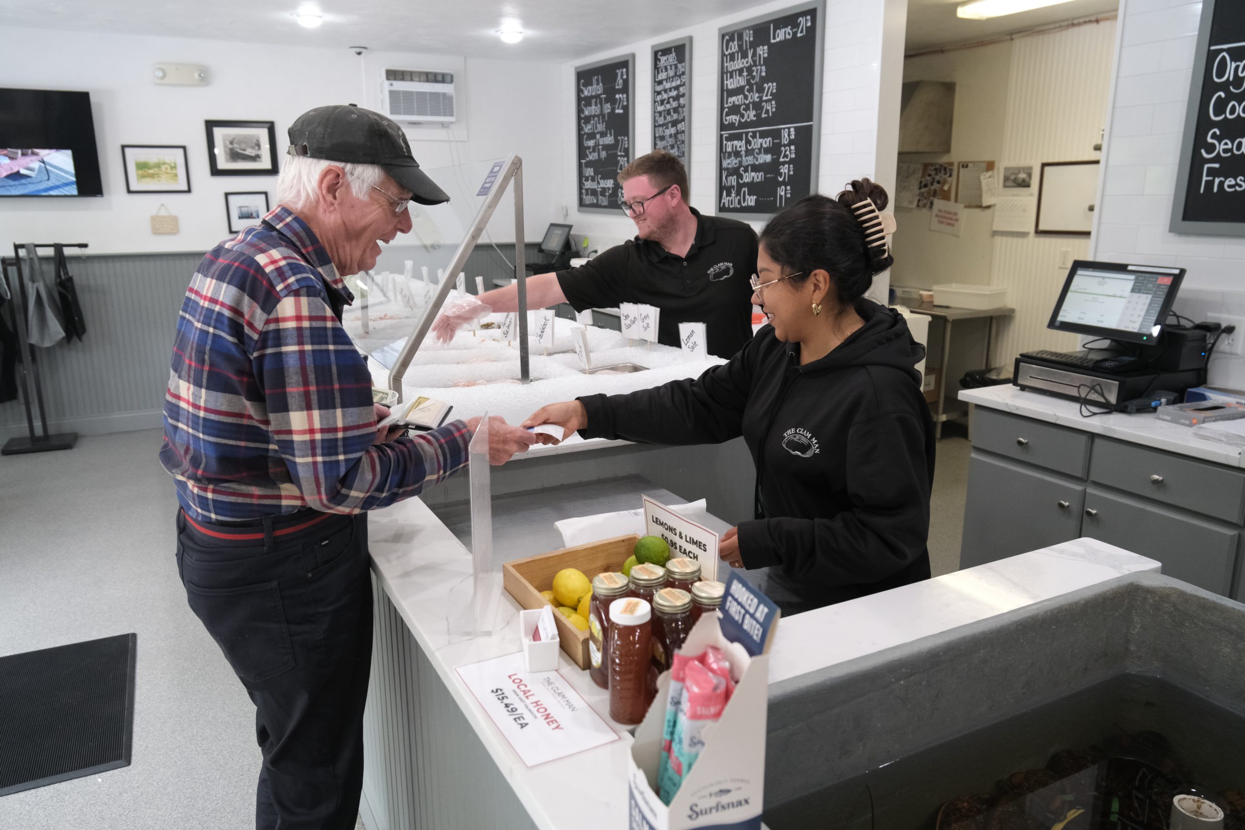 A Day At The Clam Man - OnCape Magazine